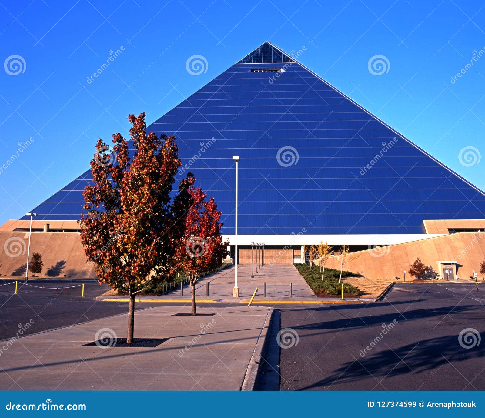 The Pyramid Arena, Memphis./ Editorial Stock Image - Image of memphis ...