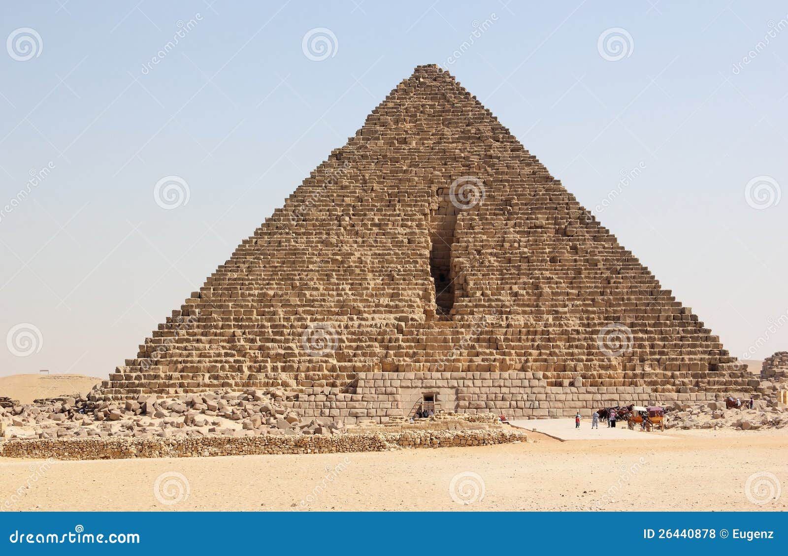 Pyramid Av Menkaure, Giza, Cairo, Egypten. Arkivfoto - Bild av egypten, turism: 26440878