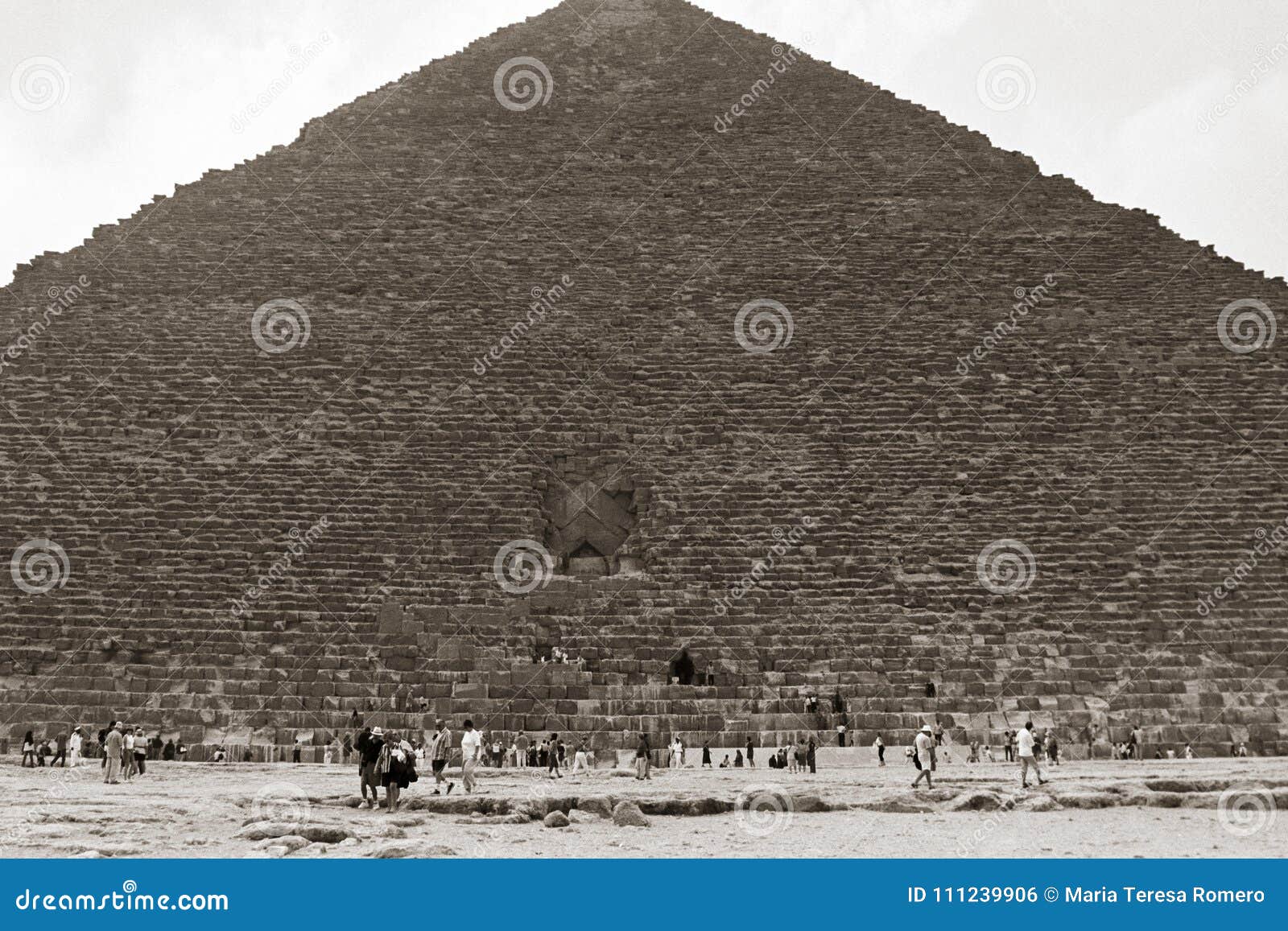 Pyramid of Cheops, Egypt, October, 2002 Editorial Photo - Image of ...
