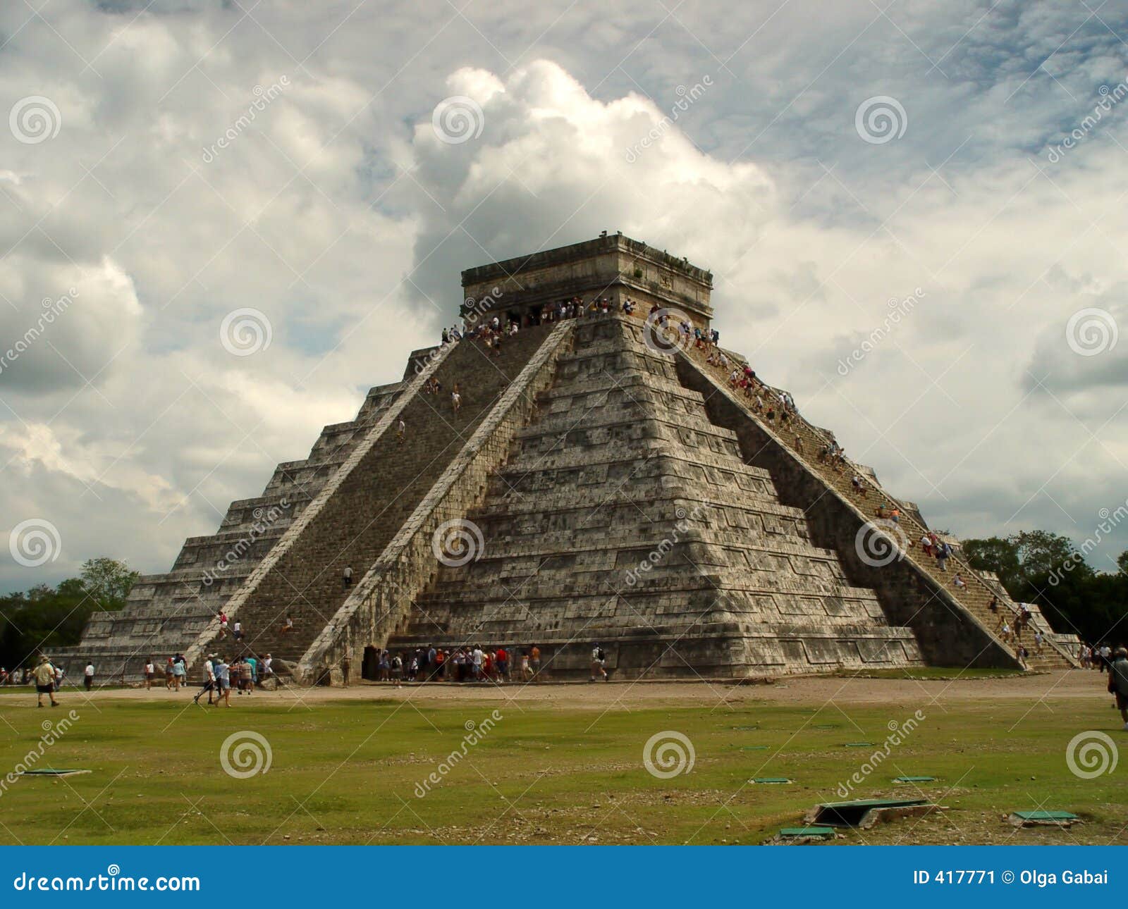 Pyramid in Chichen Itza stock image. Image of pagan, history - 417771