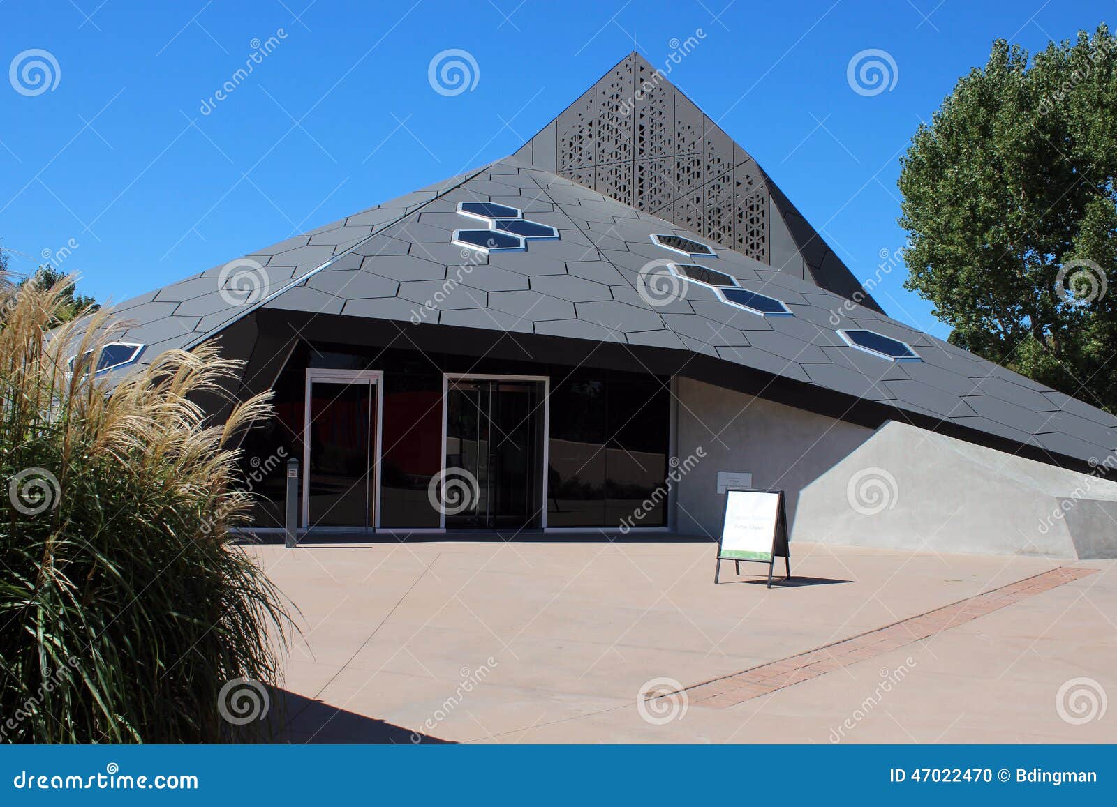 The Pyramid at Denver Botanic Gardens Editorial Image - Image of ...
