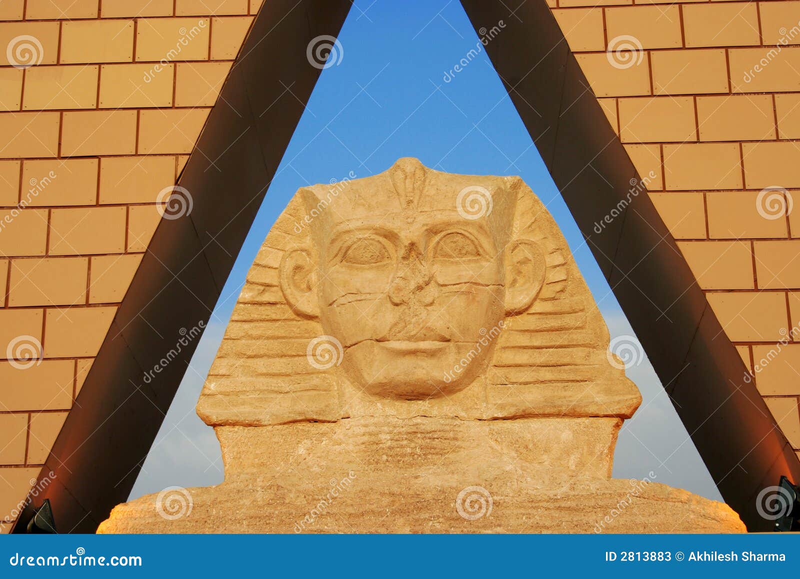 Pyramid - Egyptian Sphinx Picture. Image: 2813883