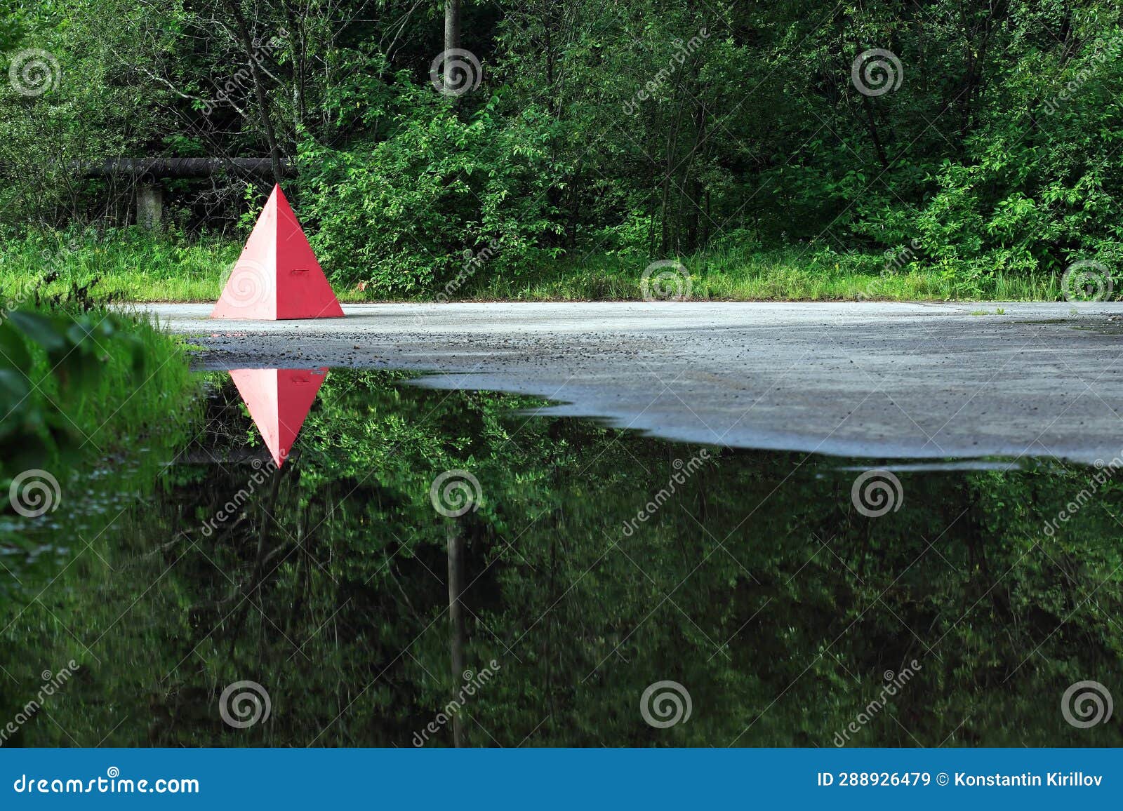 Pyramid In The Forest, Temple Of The Inscriptions. Palenque, Mexico ...