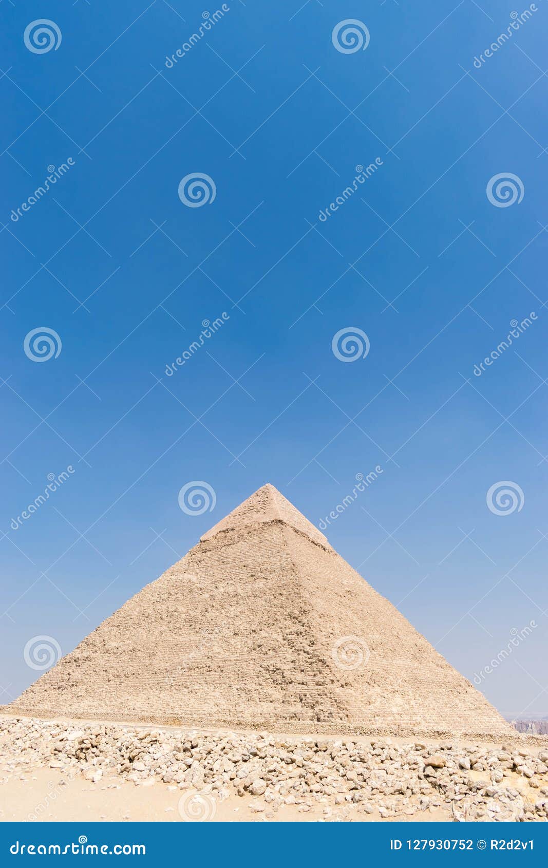 The Pyramid of Khafre in Egypt Stock Photo - Image of africa, pharaoh ...