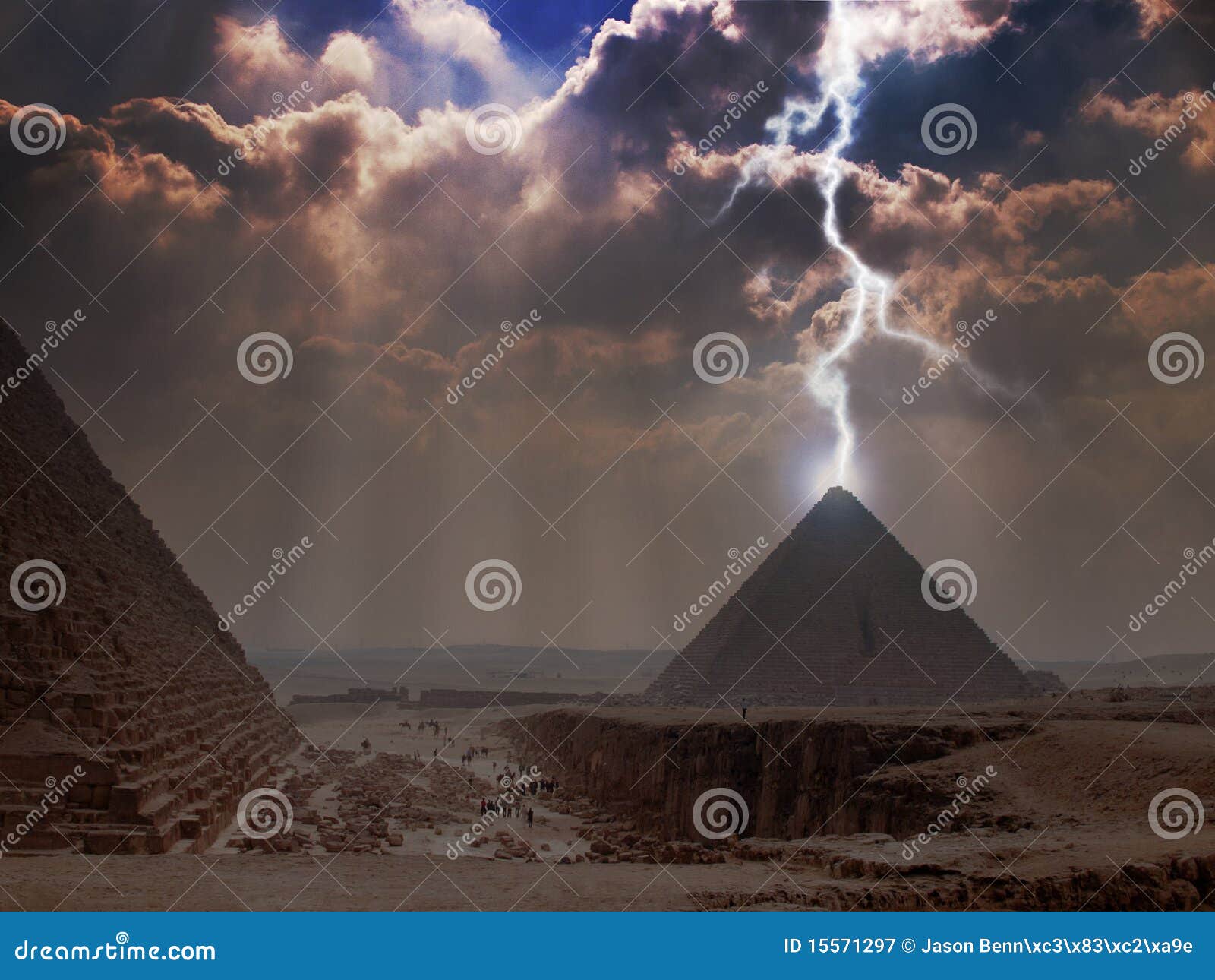 Pyramid Lightning stock image. Image of egyptian, grandiose - 15571297