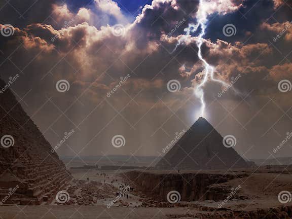 Pyramid Lightning stock image. Image of egyptian, grandiose - 15571297