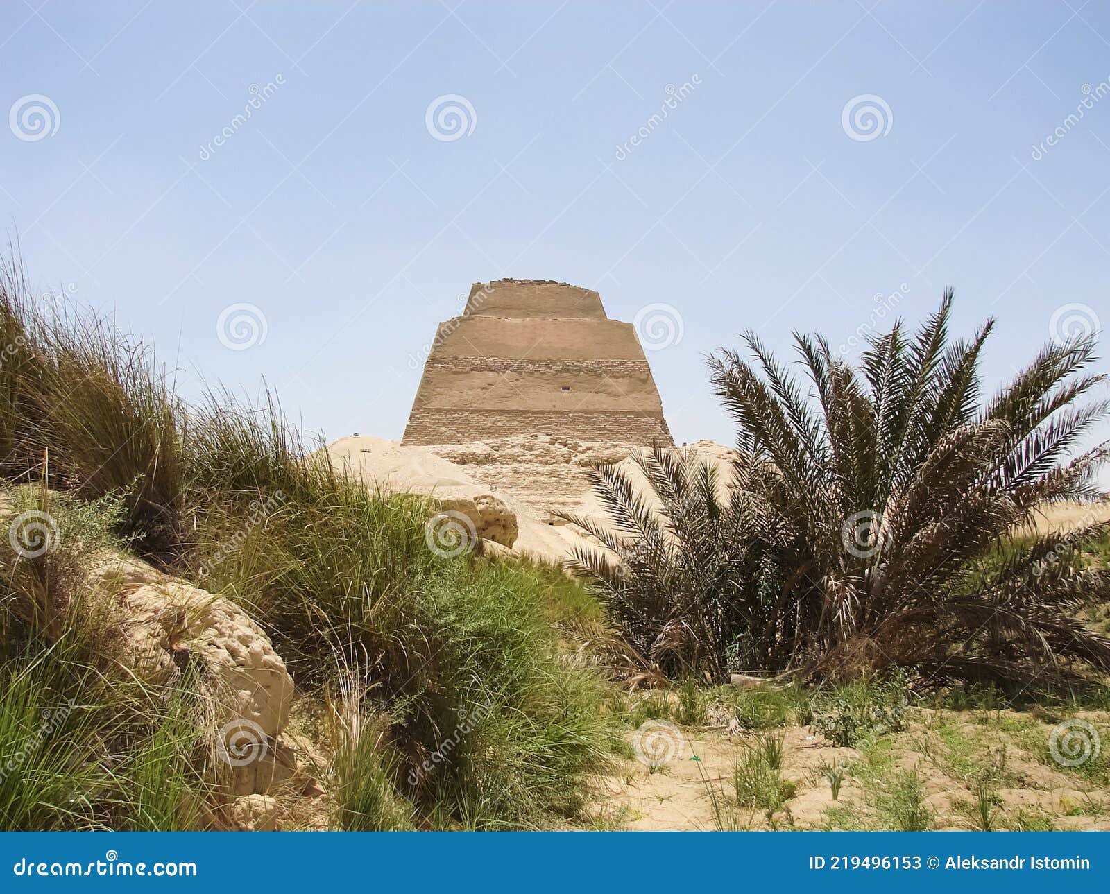 Pyramid in Meduma stock image. Image of great, sand - 219496153