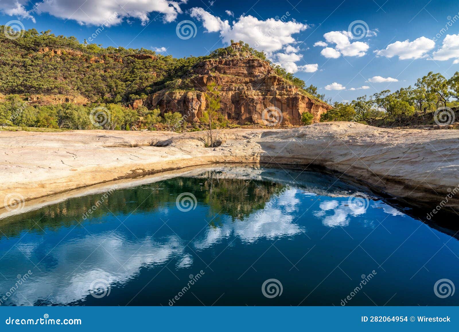 Pyramid at Porcupine Gorge in Outback Queensland. Stock Photo - Image ...