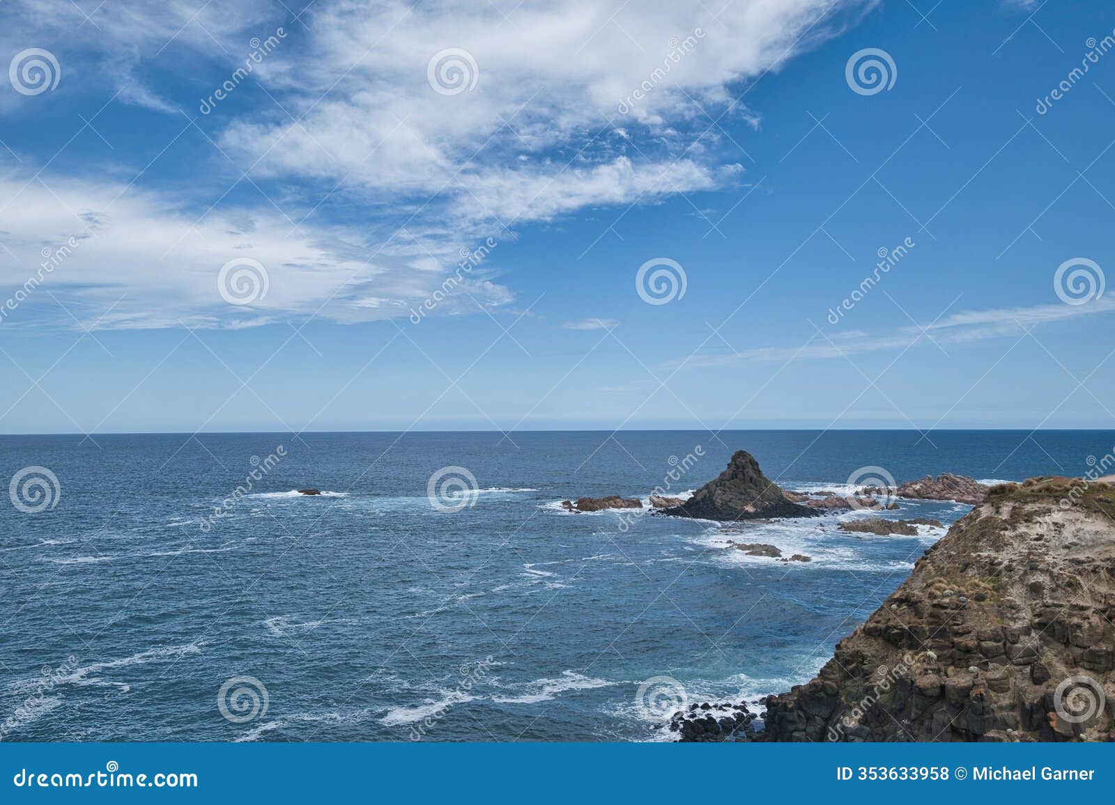 The Pyramid Rock at Phillip Island Stock Photo - Image of beautiful ...