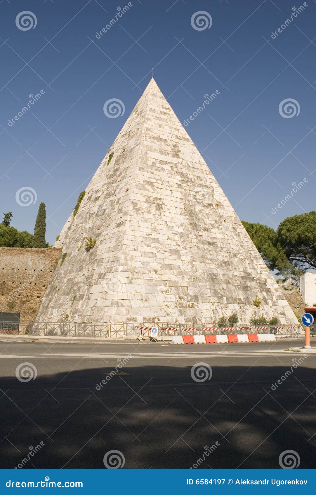 Pyramid in rome stock image. Image of european, rock, architecture ...