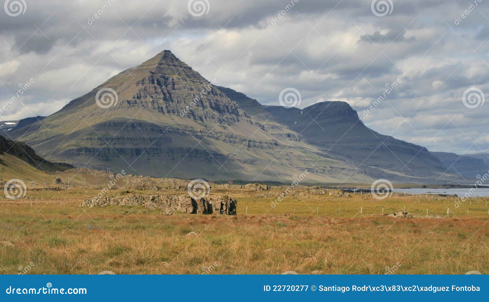 Pyramid-shaped mountain stock image. Image of shaped - 22720277