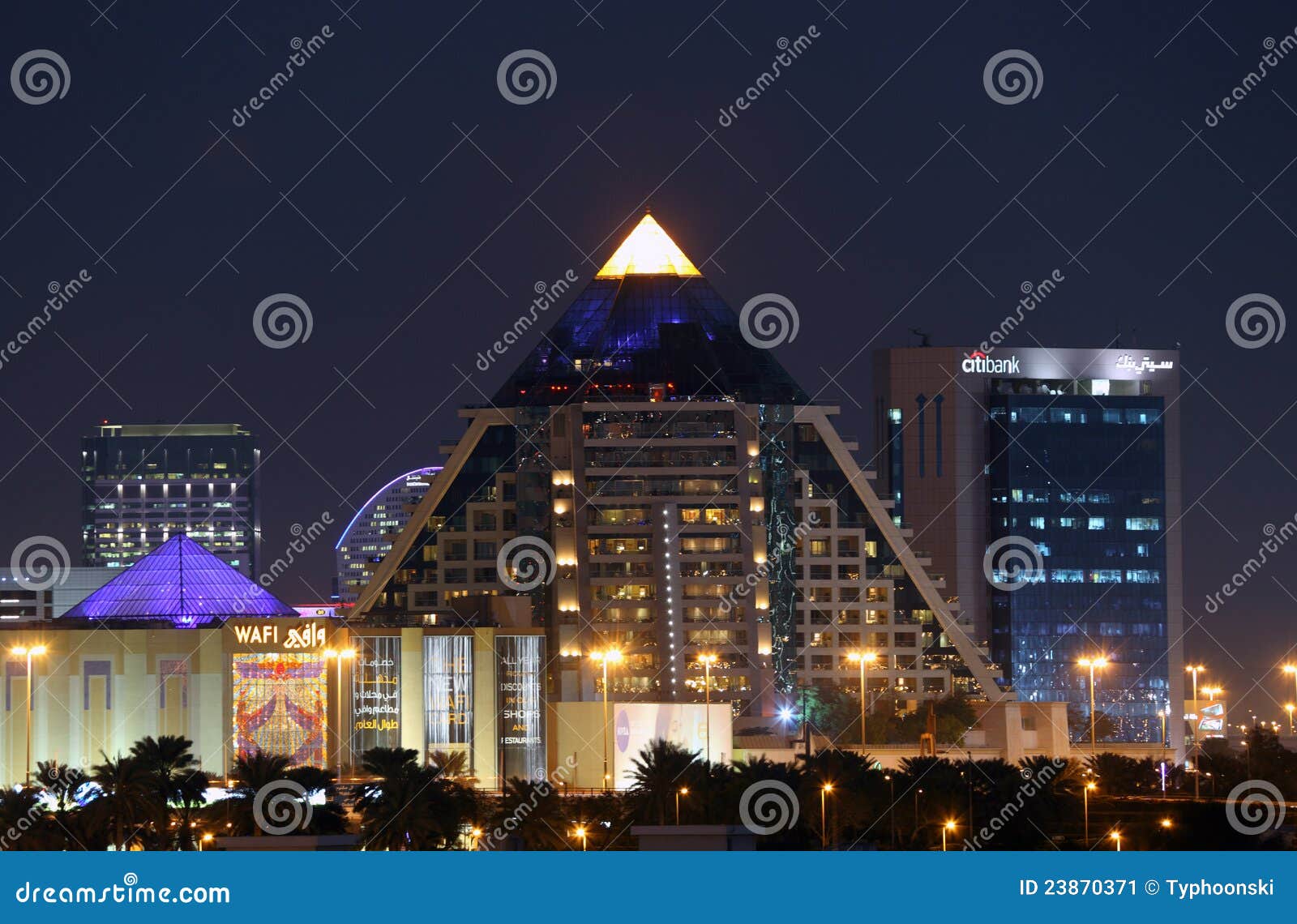 Pyramid Shaped WAFI Mall in Dubai Editorial Photo - Image of wafi ...