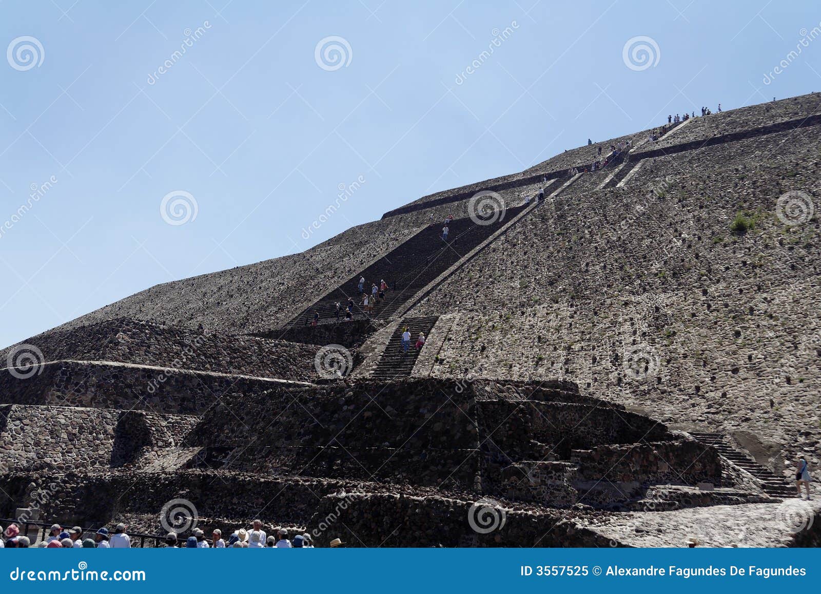 Pyramid of the Sun Teotihuacan Stock Image - Image of aztec, rock: 3557525