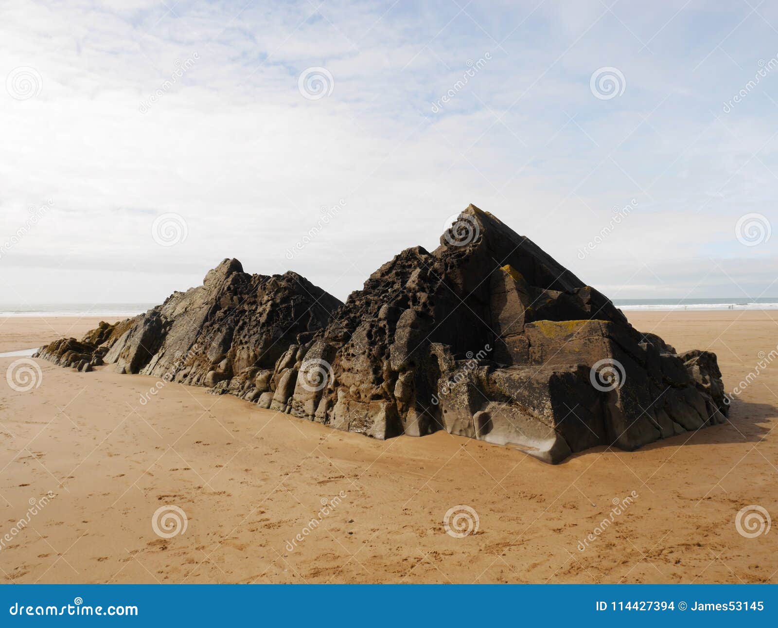 Pyramidal Rock at Putsborough Beach Stock Photo - Image of north ...