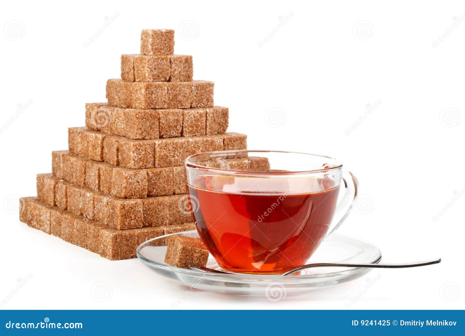 Pyramide Des Cubes En Sucre Image stock - Image du brun, pyramide: 9241425