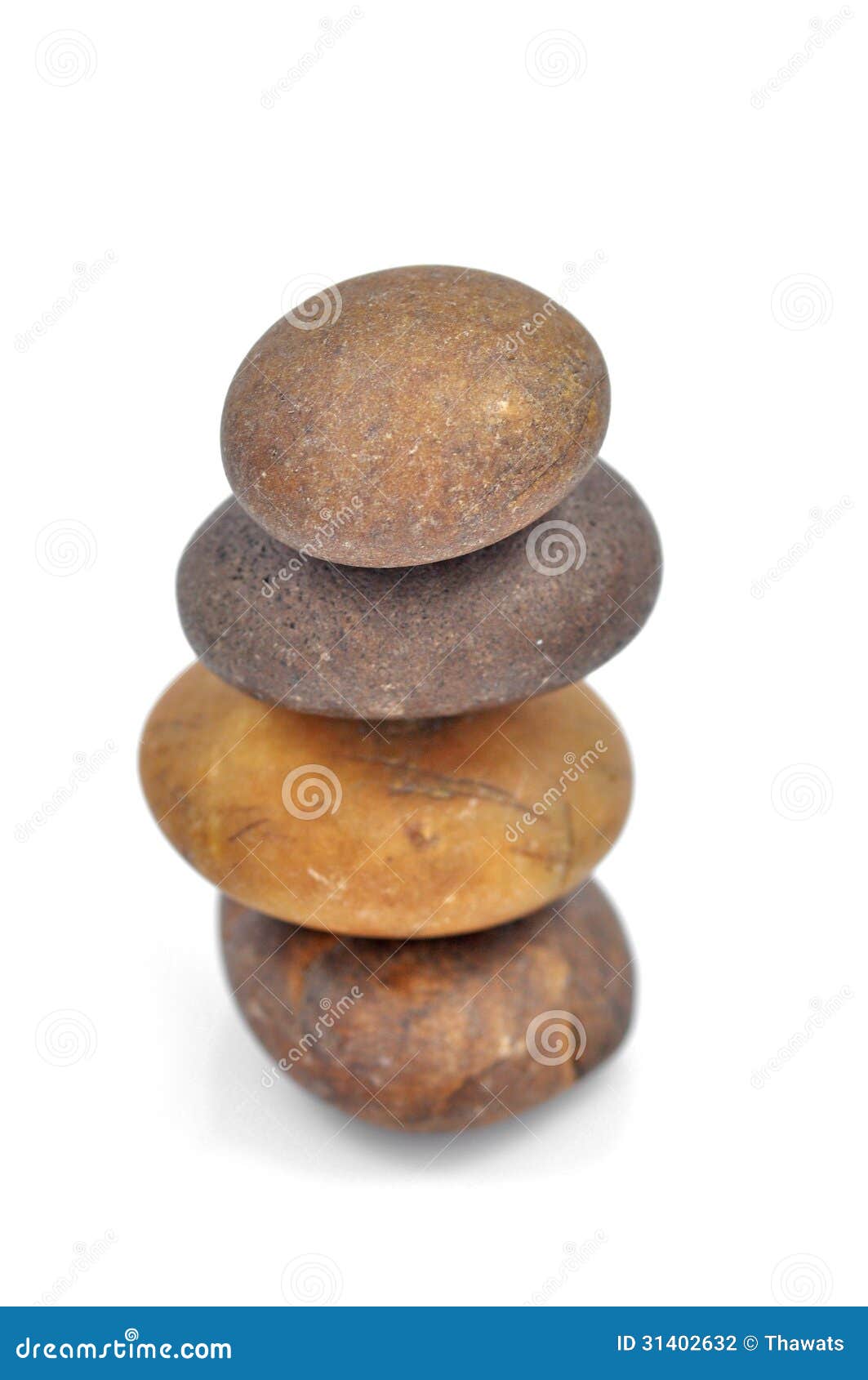 Pyramide en pierre photo stock. Image du pierre, groupe - 31402632