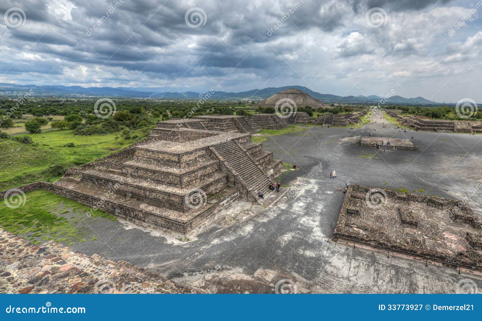 Pyramiden Von Teotihuacan, Mexiko Stockbild - Bild von aztekisch ...