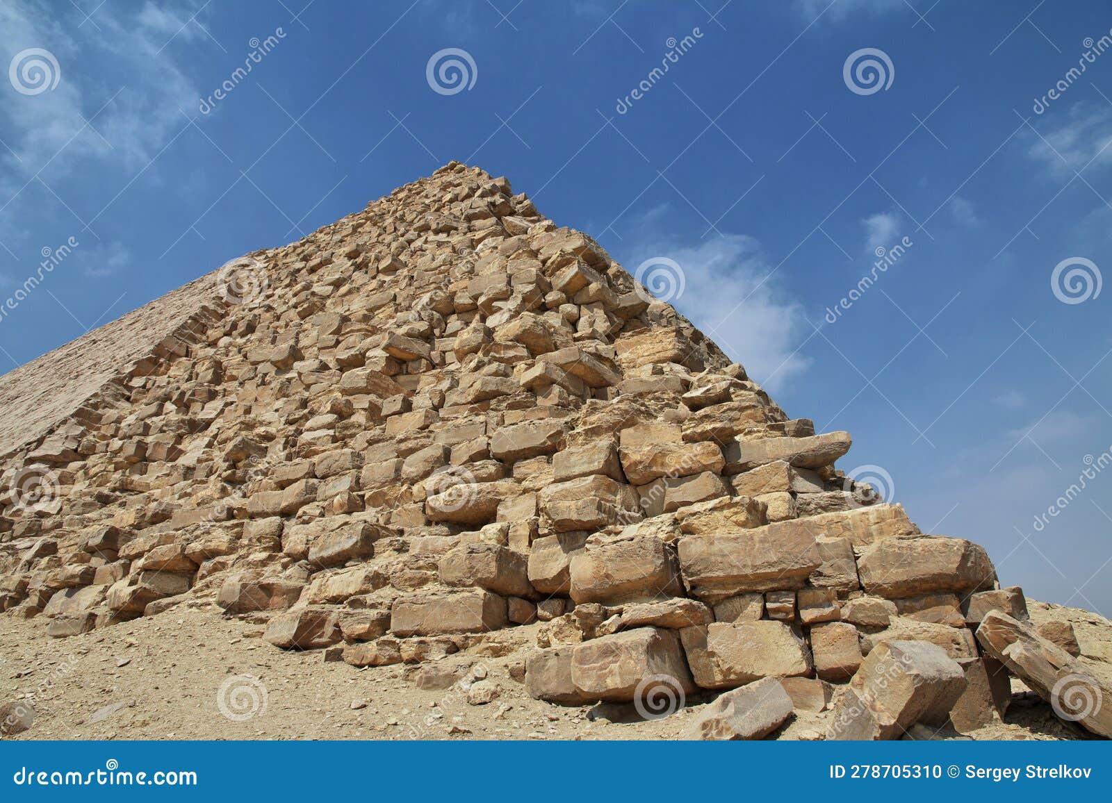 Pyramids in Dahshur, Sahara Desert, Egypt Stock Photo - Image of sand ...