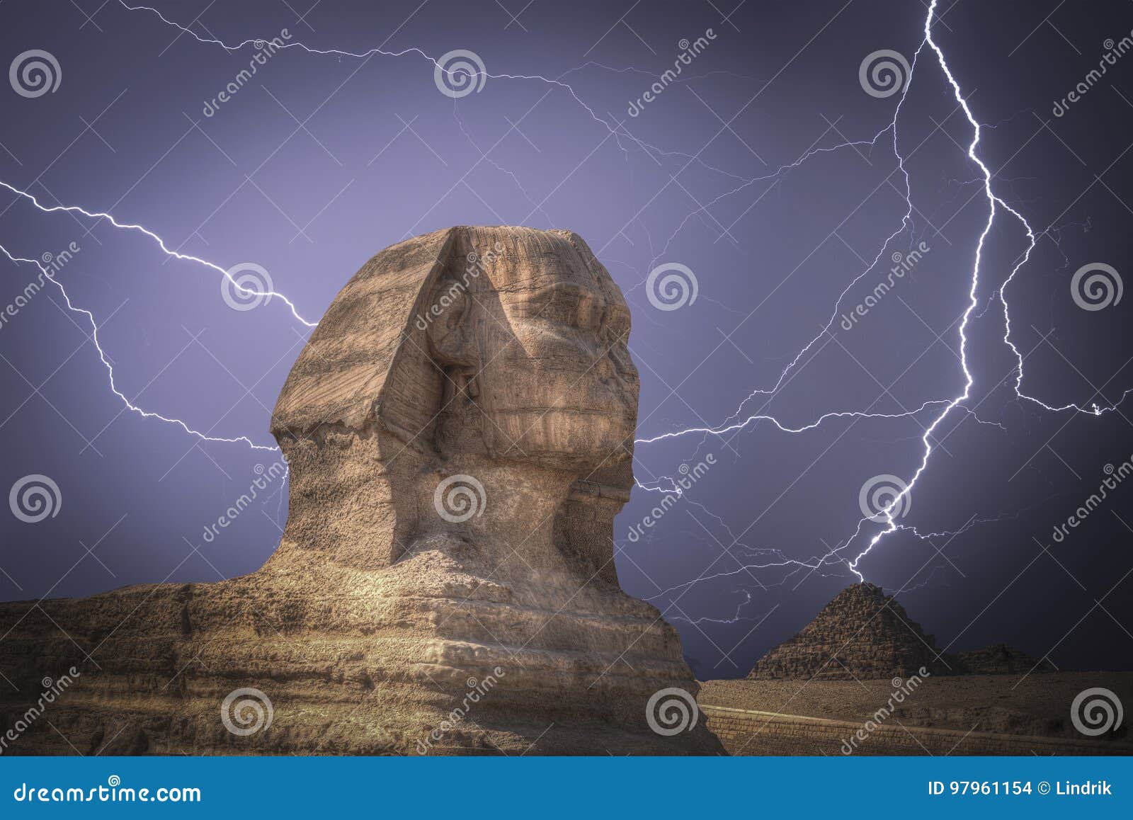 Pyramid Lightning Stock Image | CartoonDealer.com #15571297