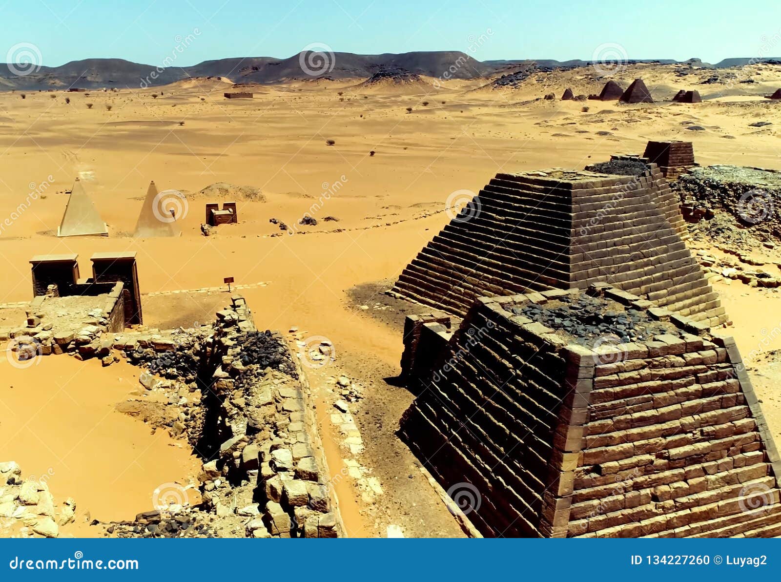 Pyramids in Sudan stock photo. Image of desert, grave - 134227260