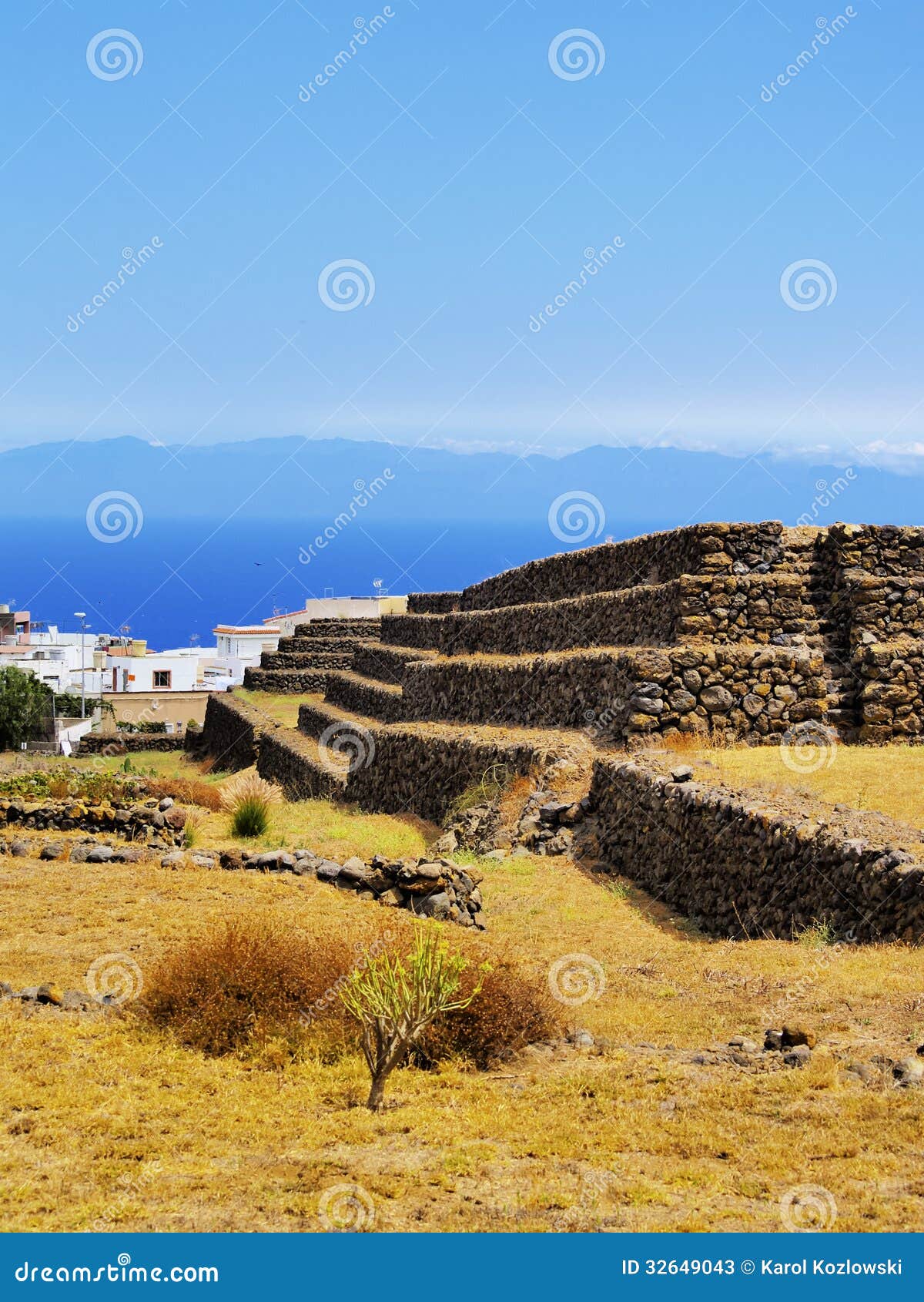Pyramids, Tenerife stock image. Image of ancient, street - 32649043