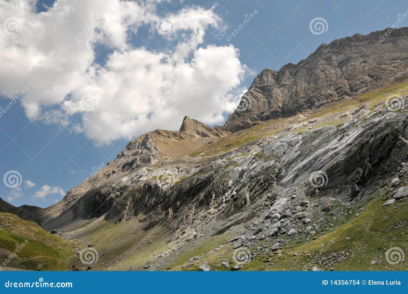 Pyrenees mountains stock photo. Image of highlands, high - 14356754