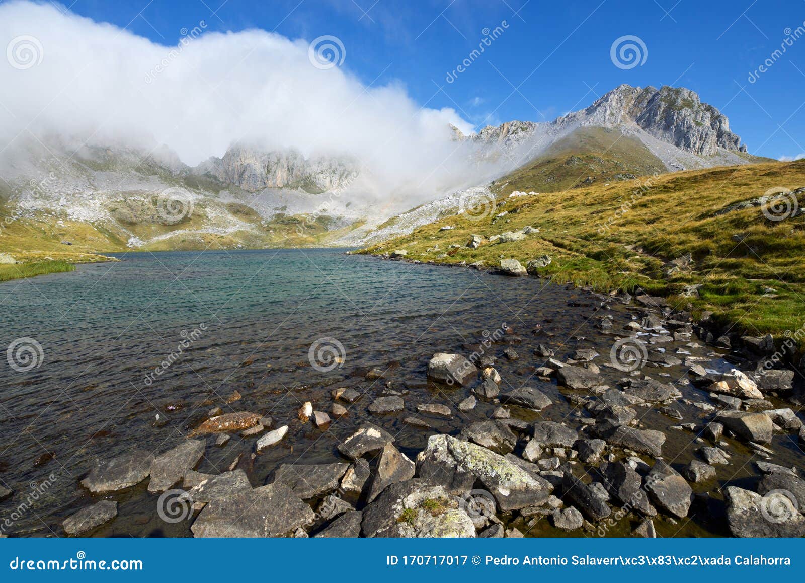 Pyrenees in Spain stock image. Image of nature, sightseeing - 170717017