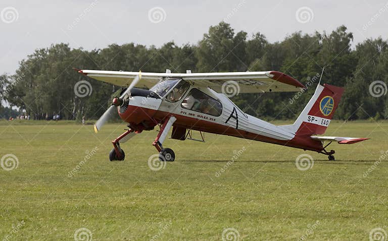 PZL-104 Wilga photo éditorial. Image du événement, club - 45350281