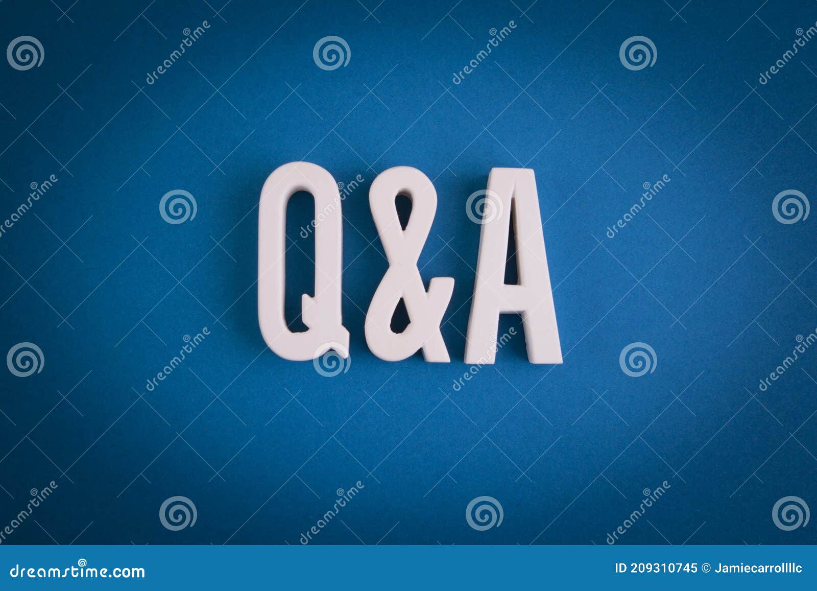 Q&a Sign Lettering on Solid Background Stock Image - Image of inquiry ...