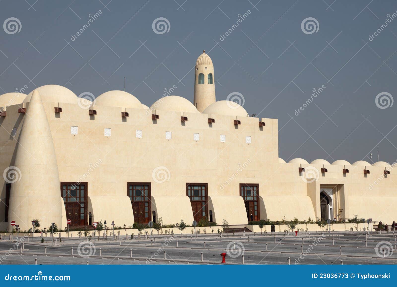 Qatar State Grand Mosque, Doha Stock Image - Image of muslim, islamic ...