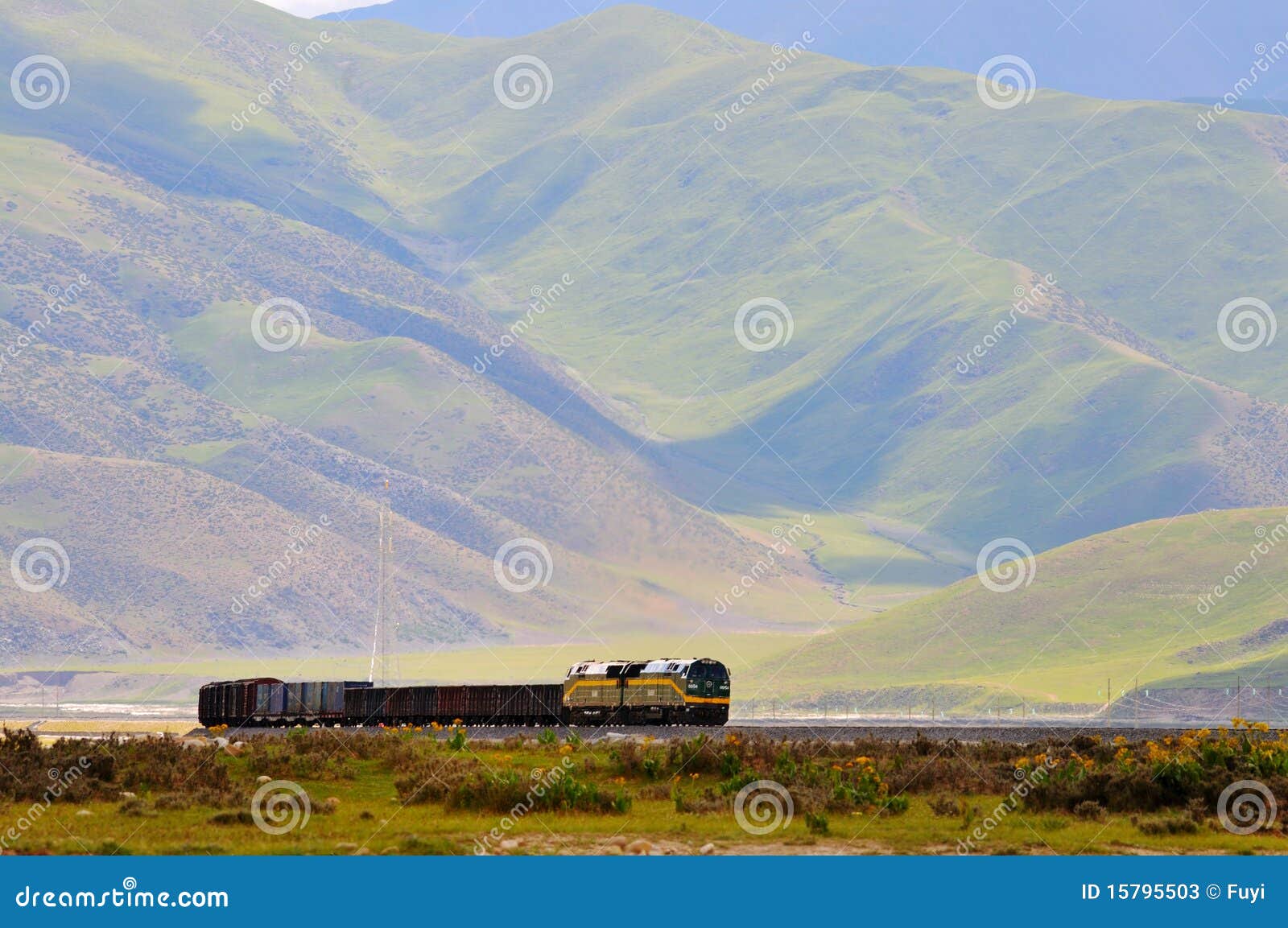 Qinghai-Tibet Railway stock image. Image of snow, railroad - 15795503