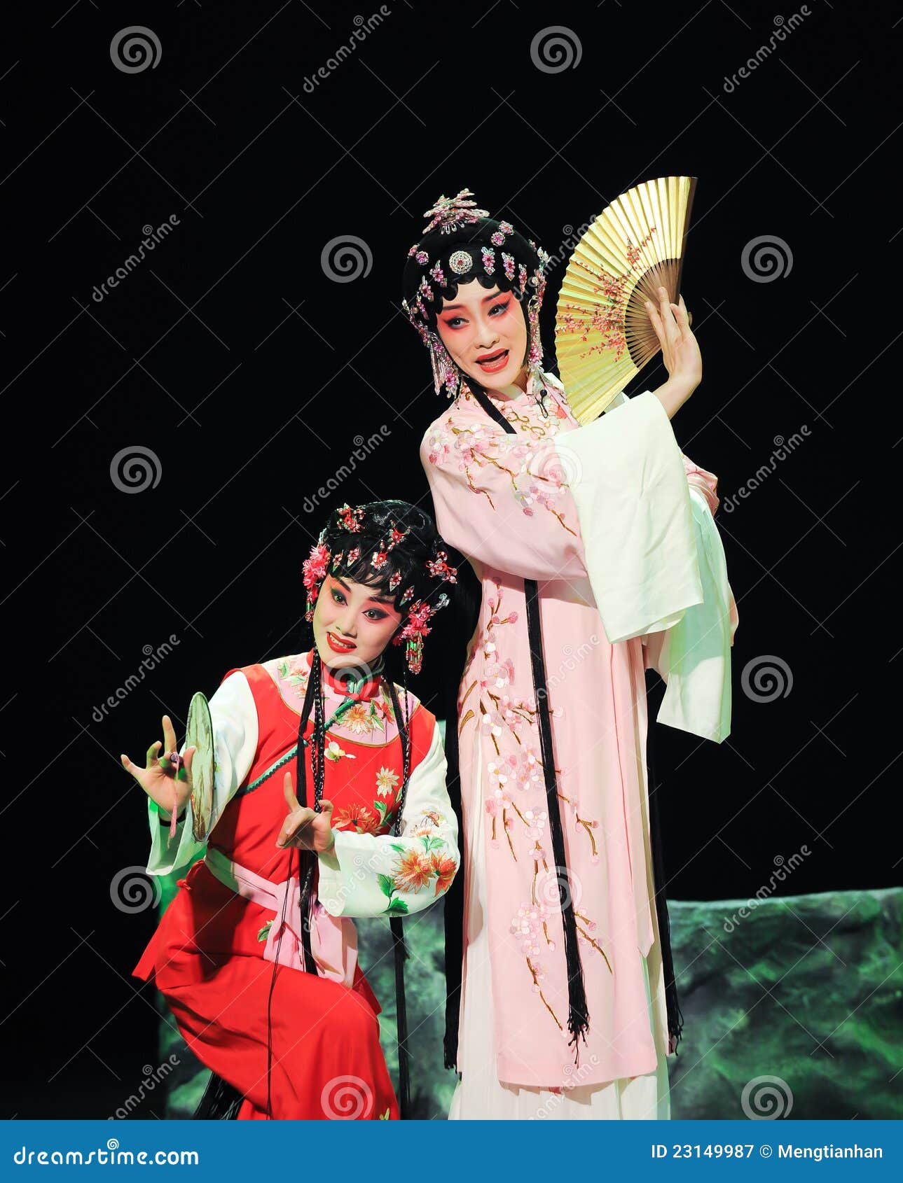 Qingyi in a beijing opera editorial photography. Image of master - 23149987