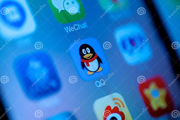 QQ Social Media editorial image. Image of chinese, device - 37953695