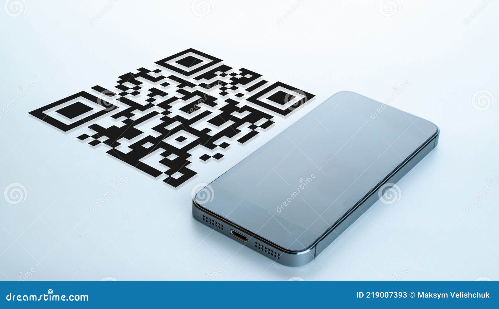 Qr Code Payment. Digital Mobile Smart Phone with Qr Code Scanner on ...