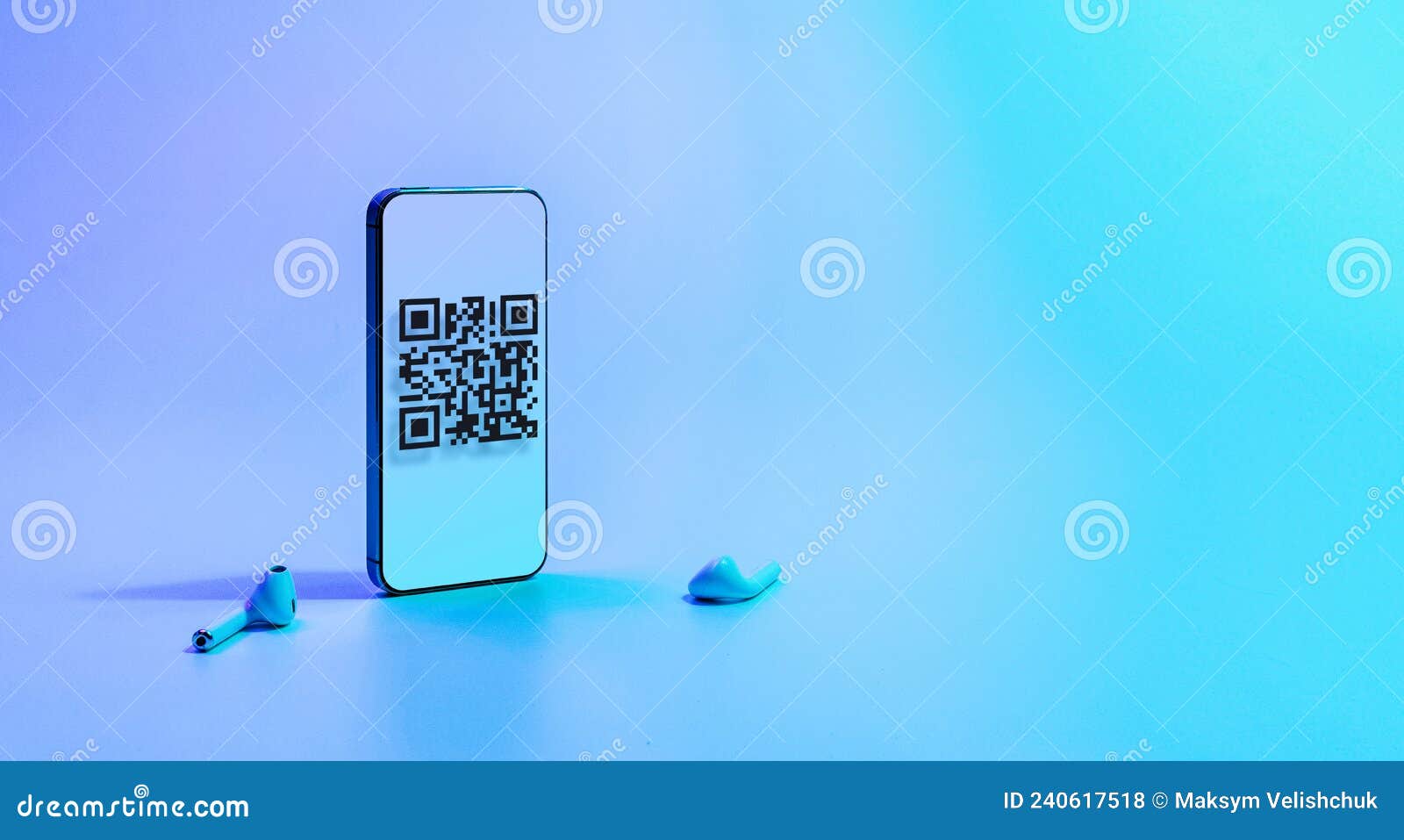 Qr Code Payment. Digital Mobile Smart Phone with Qr Code Scanner on ...