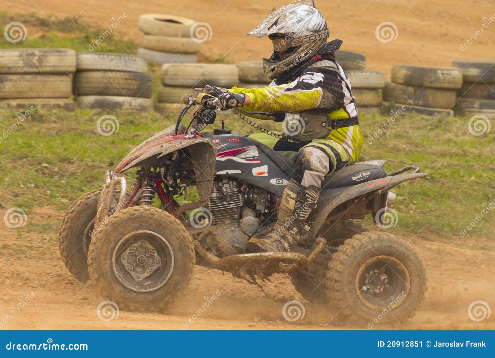 Quad young racer editorial photo. Image of male, competition - 20912851