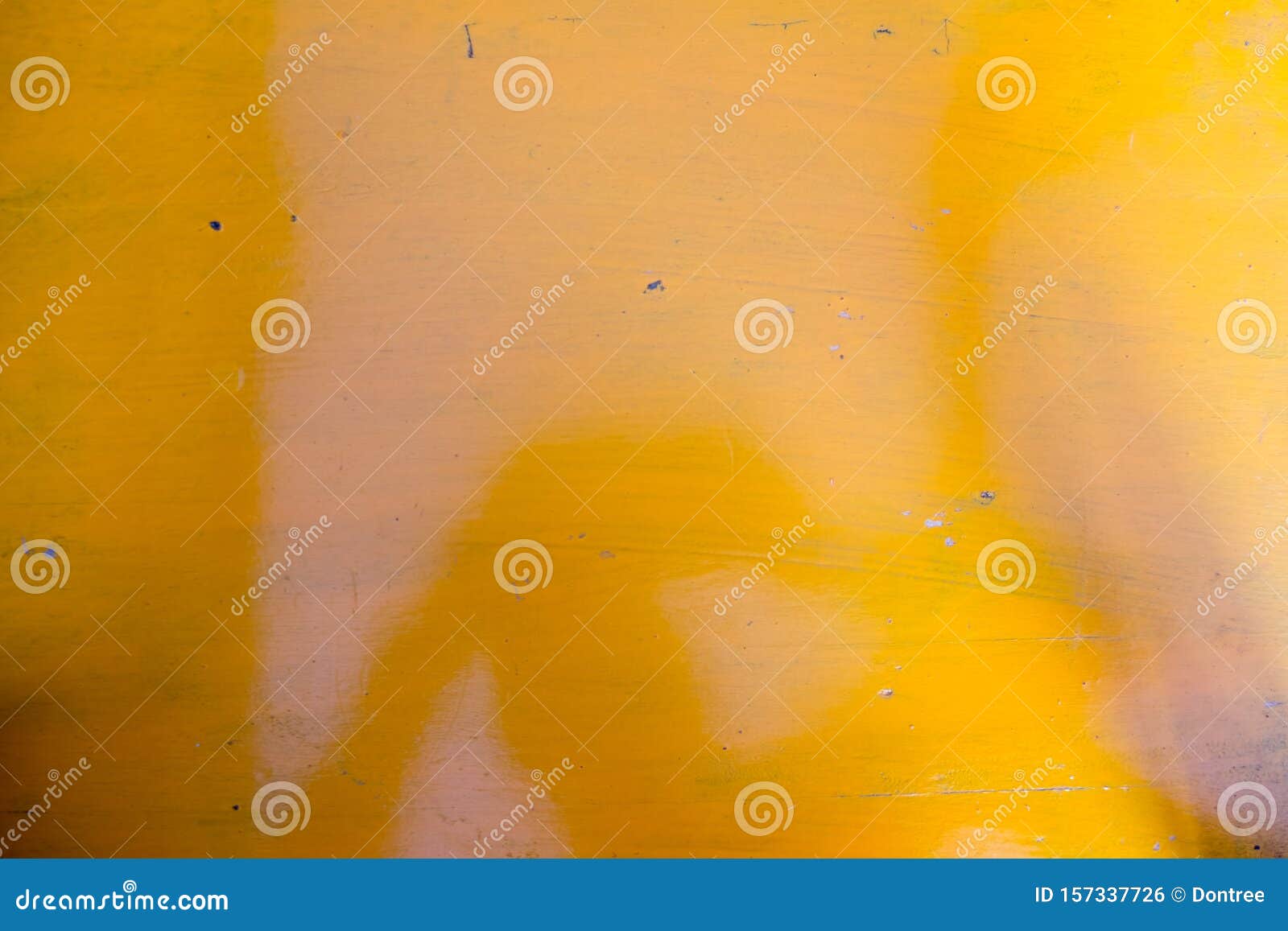 Quadro De Madeira De Tinta Amarela Foto de Stock - Imagem de parede ...