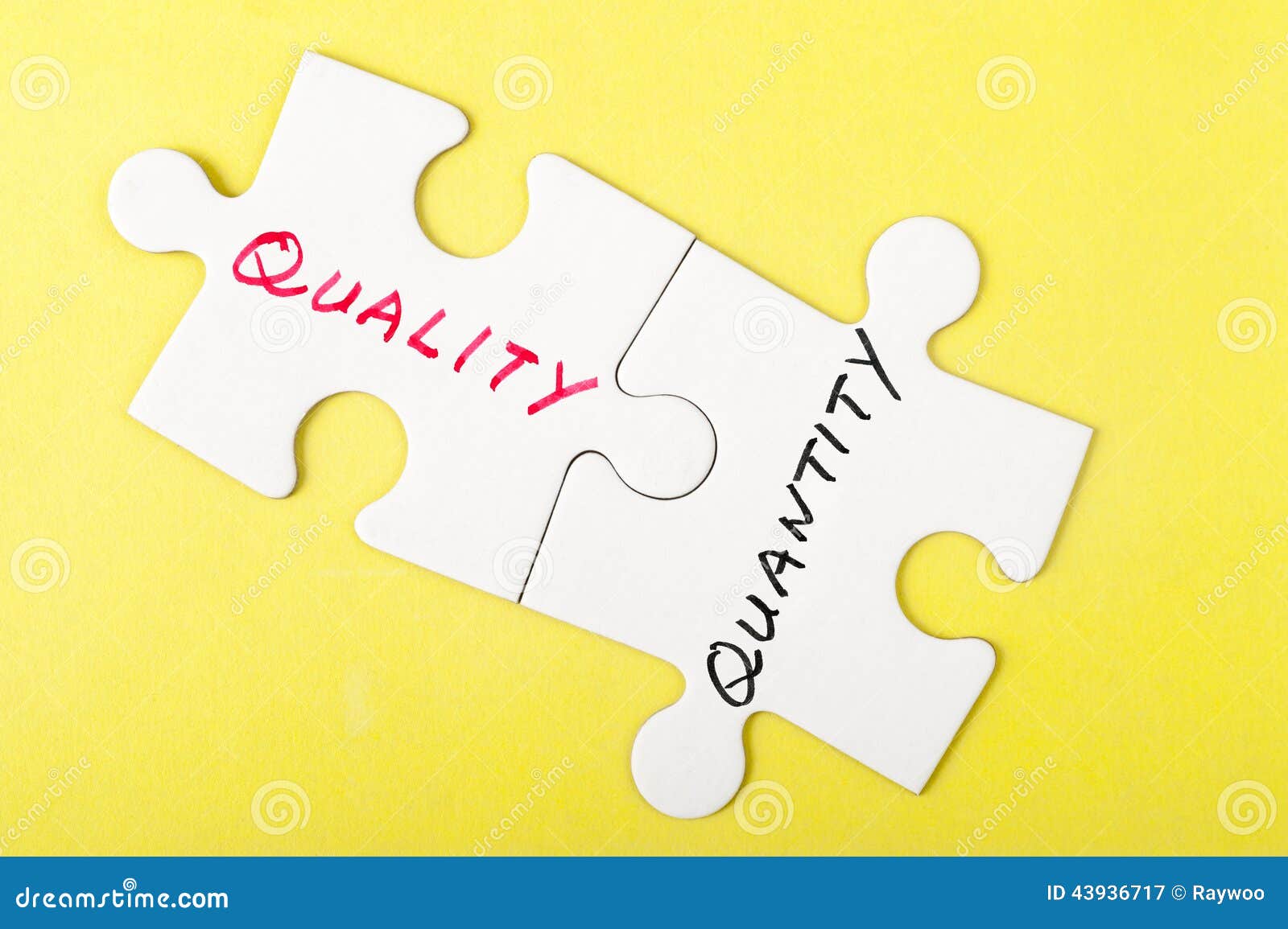 Qualidade ou quantidade imagem de stock. Imagem de unido - 43936717