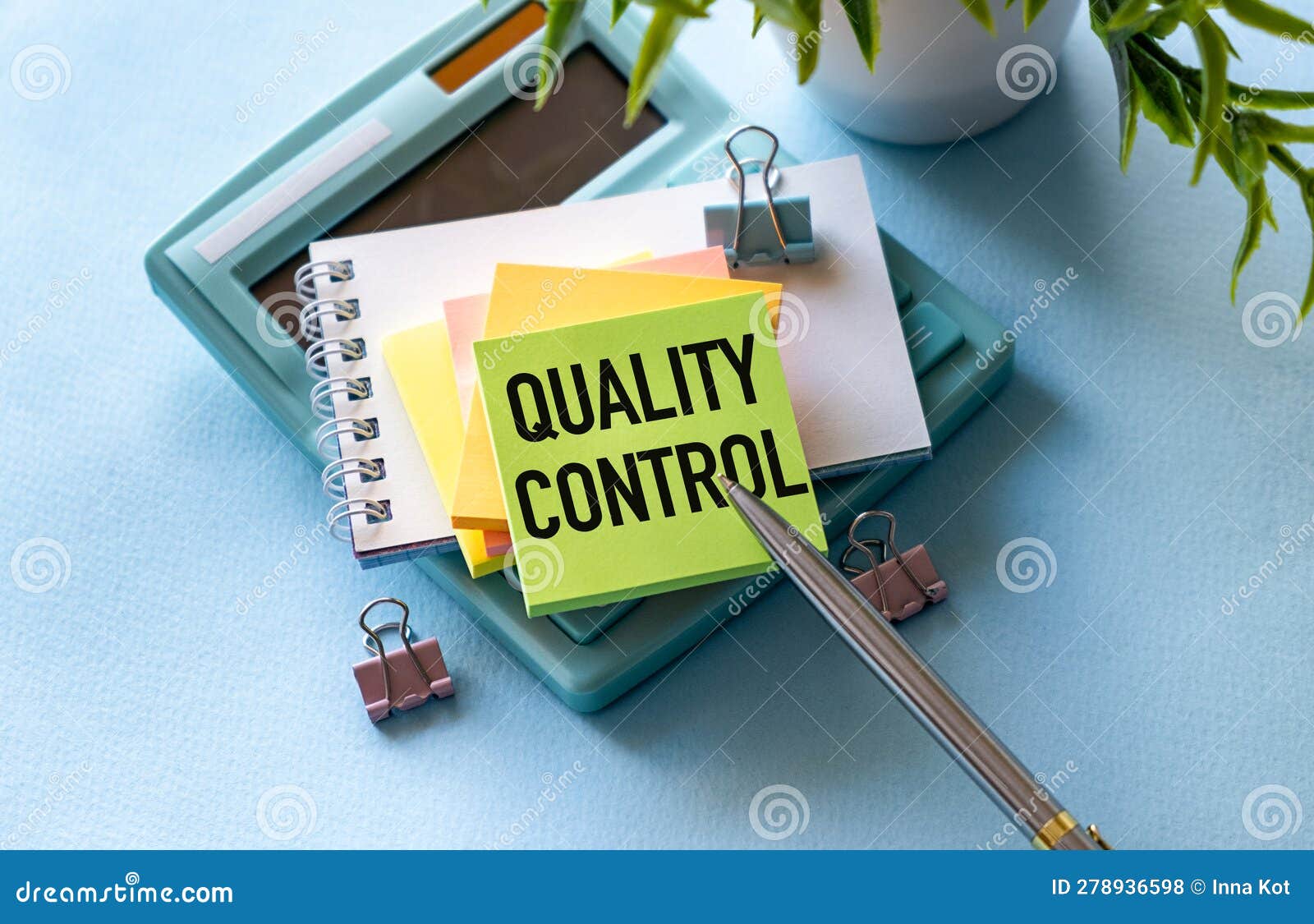 QUALITY CONTROL Text Written on Sticky on Blue Background Stock ...