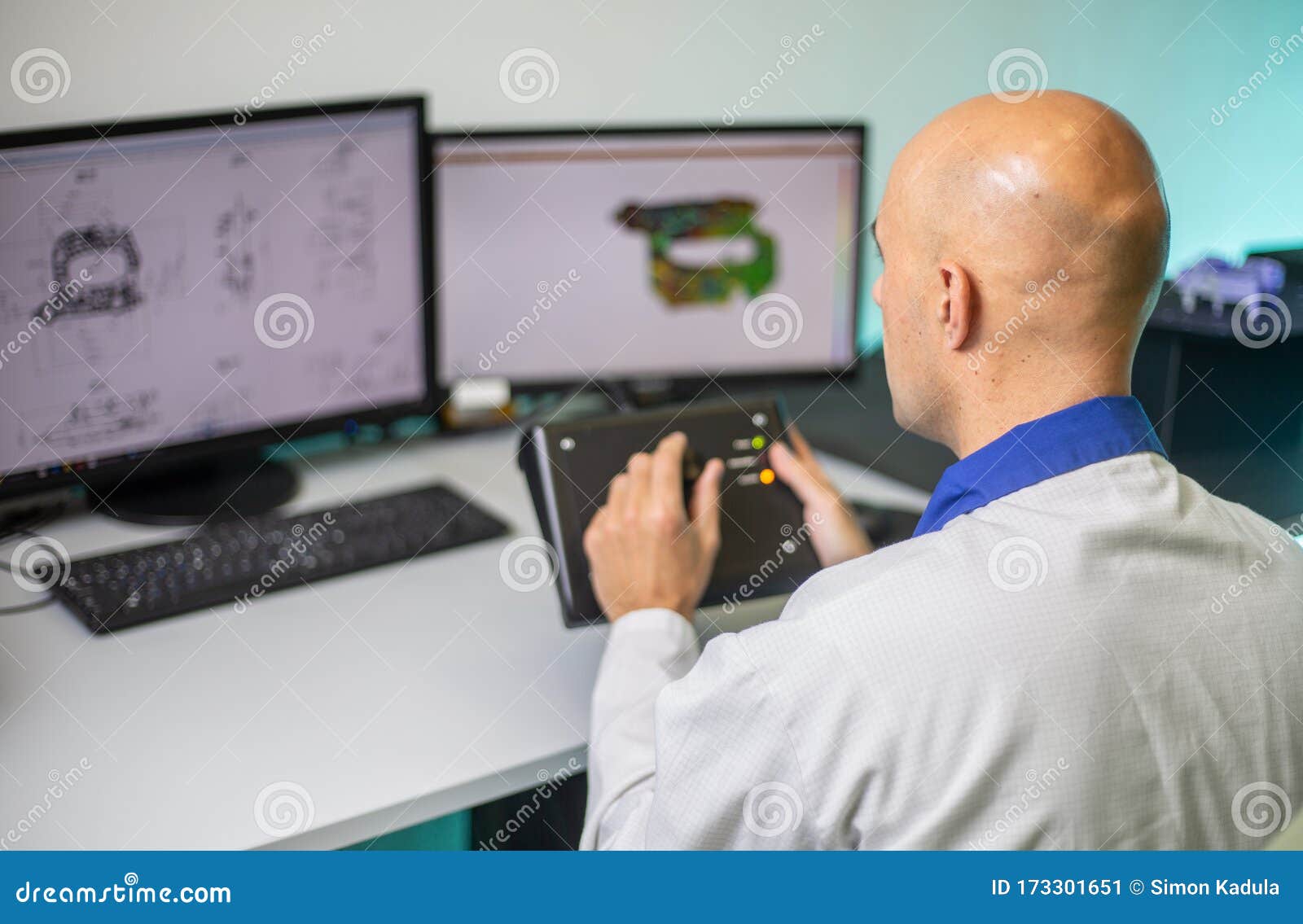 Professional 3D Scanner Scanning An Industrial Object, Plastic Molding ...