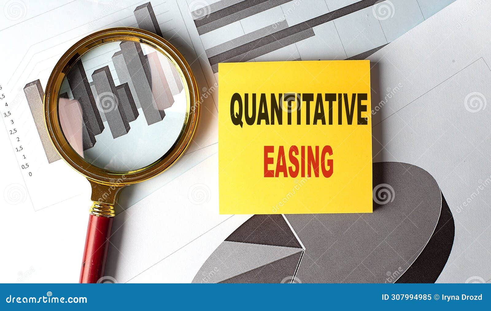 Quantitative Easing Text on a Sticky on Chart Stock Image - Image of ...