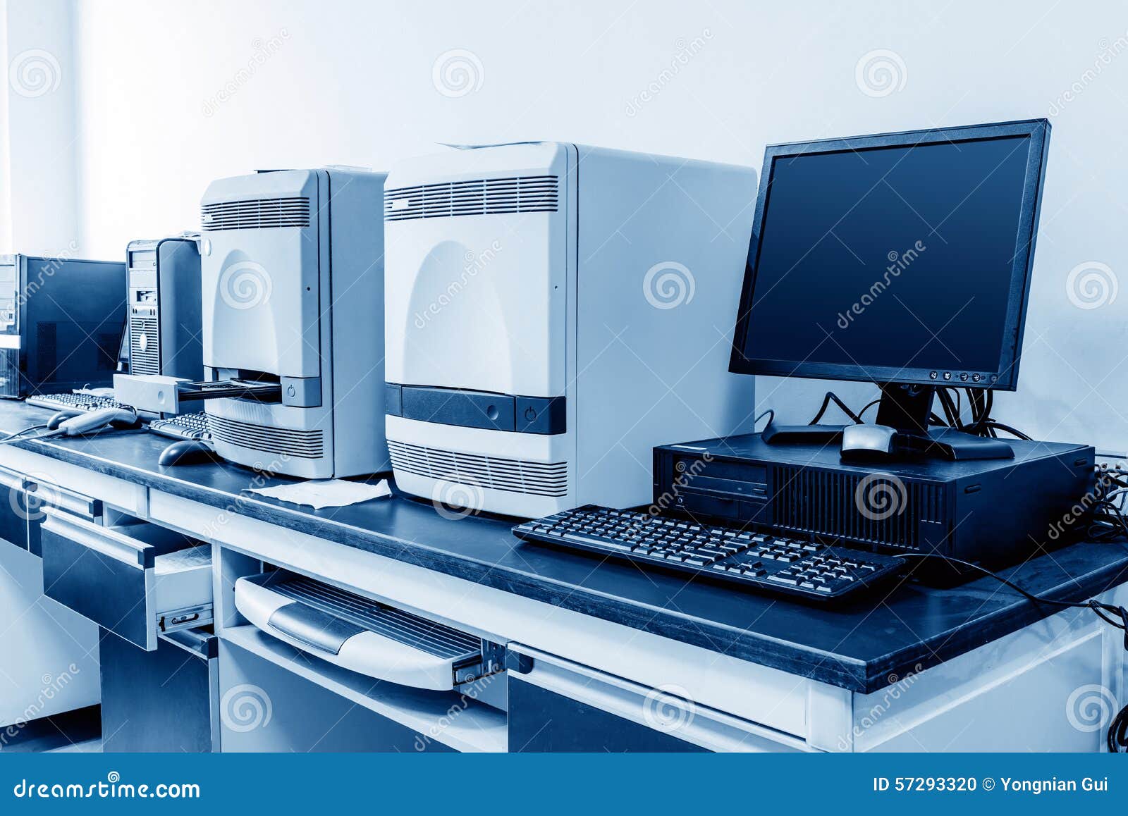 Quantitative PCR stock photo. Image of scientist, laboratory - 57293320