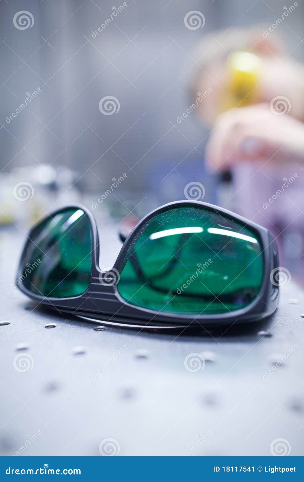 In a quantum optics lab stock image. Image of photon - 18117541