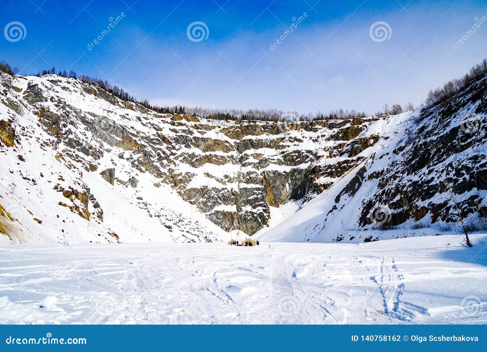 Snow quarry stock photo. Image of traces, mountain, quarry - 140758162