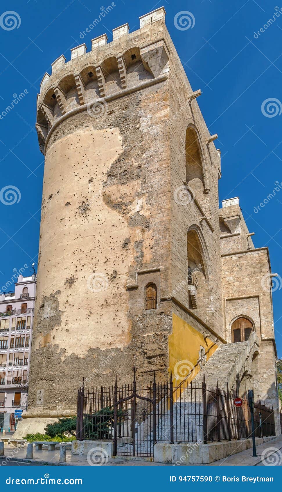 Quart Towers, Valencia, Spain Stock Photo - Image of quart, building ...