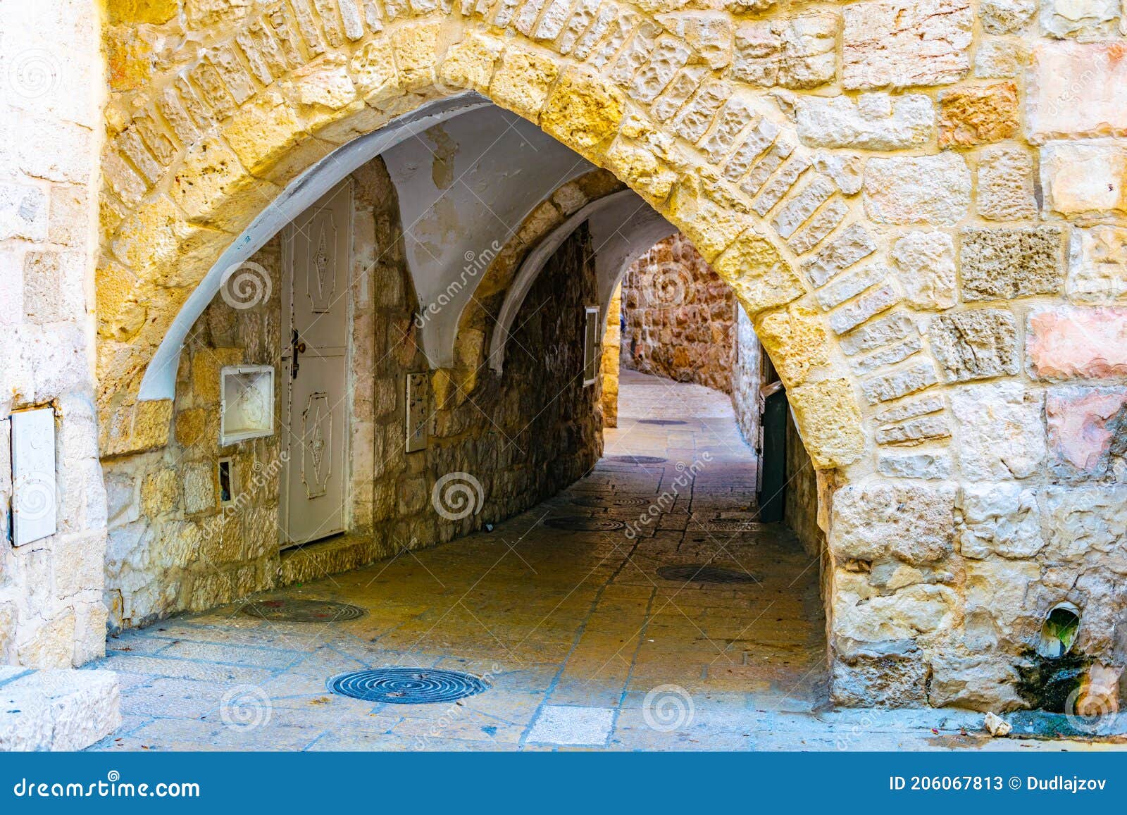Quartier Juif De Jérusalem Israël Image stock - Image du moyen, ruelle ...