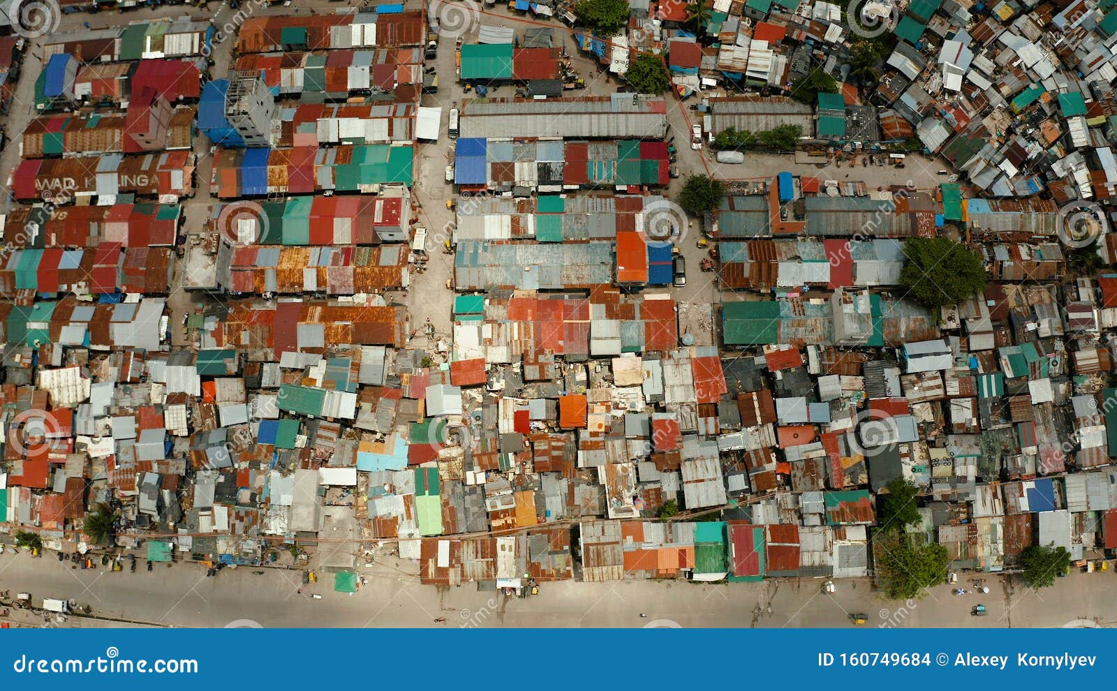 Quartiere Povero Della Città Di Manila Fotografia Stock - Immagine di residenziale, casa: 160749684