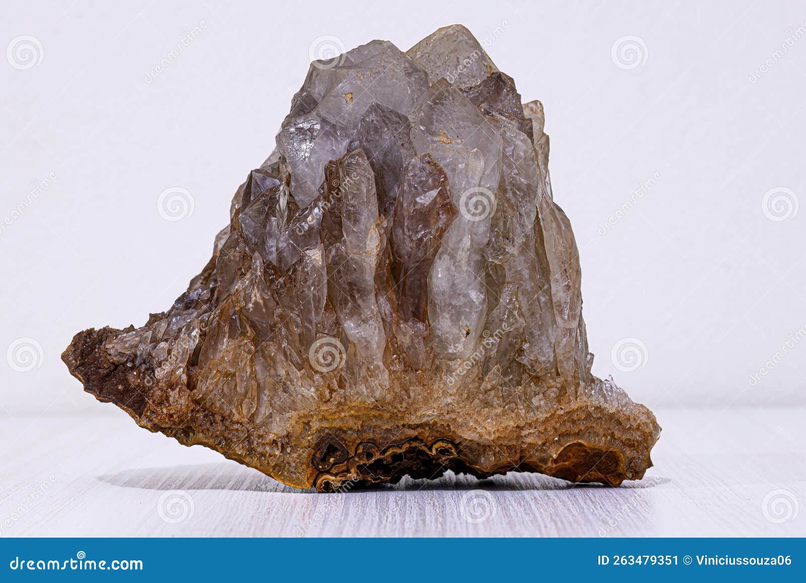 Quartz crystal geode stock image. Image of fragment - 263479351