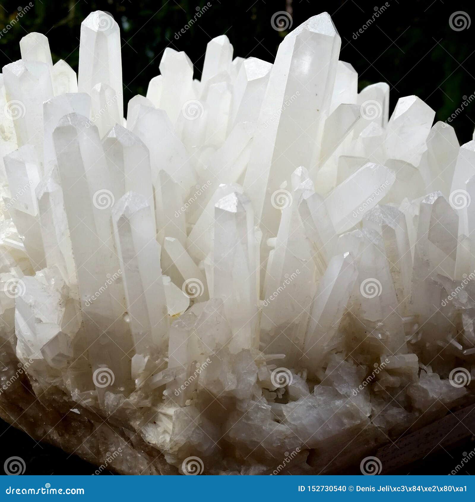 Quartz crystal geode stock photo. Image of geode, spiritual - 152730540