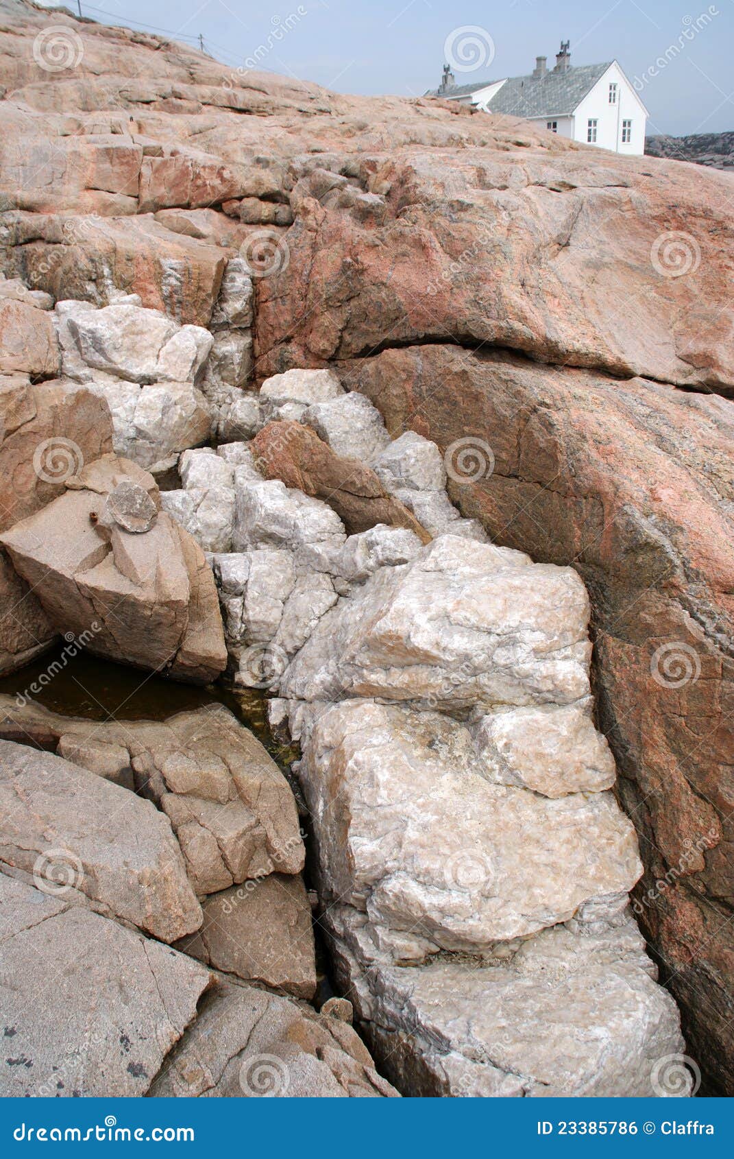 Quartz Intrusion in Granite Stock Photo - Image of hard, deposits: 23385786